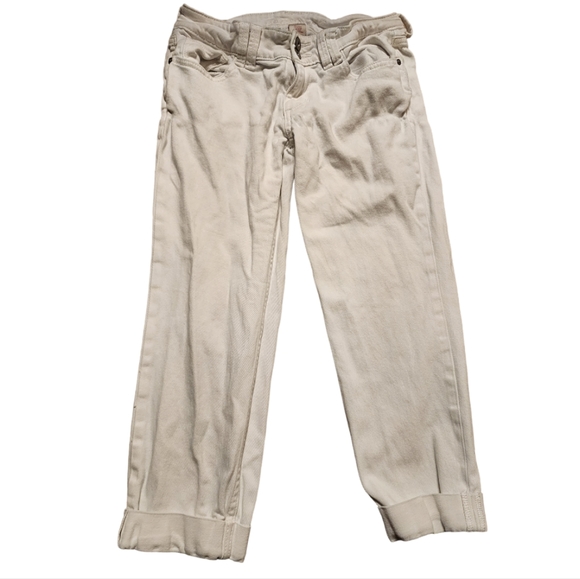 Arizona Jean Company | Jeans | Arizona Jean White Cuffed Capri Size 5 ...